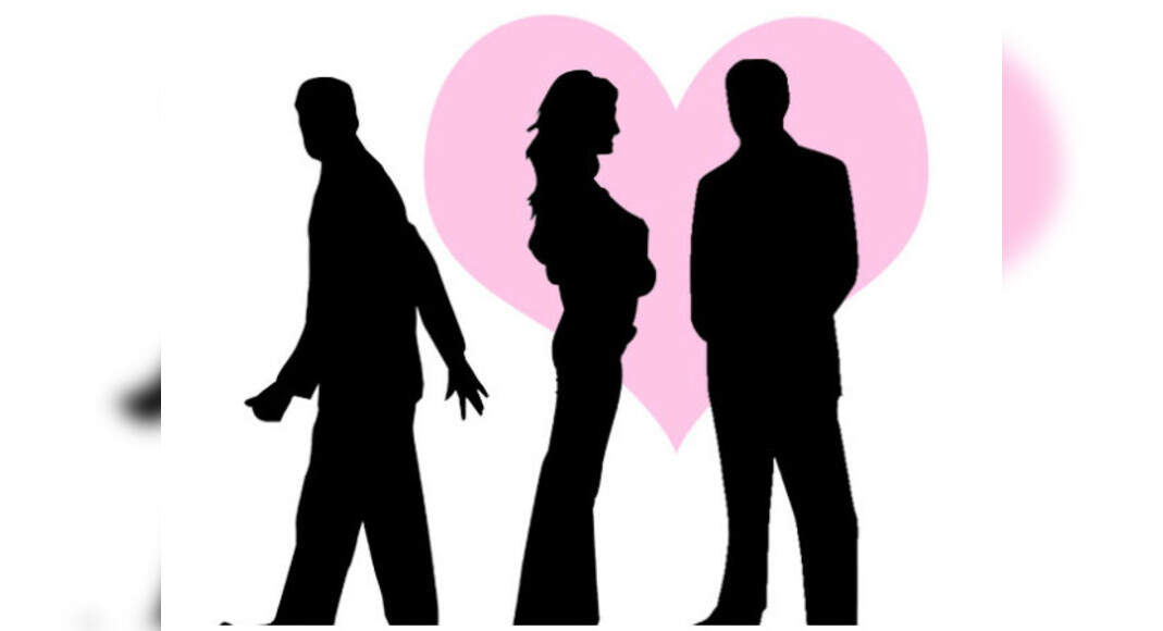 EXCLUSIVE: Senior actor’s awkward PDA with the recently-married actress ...