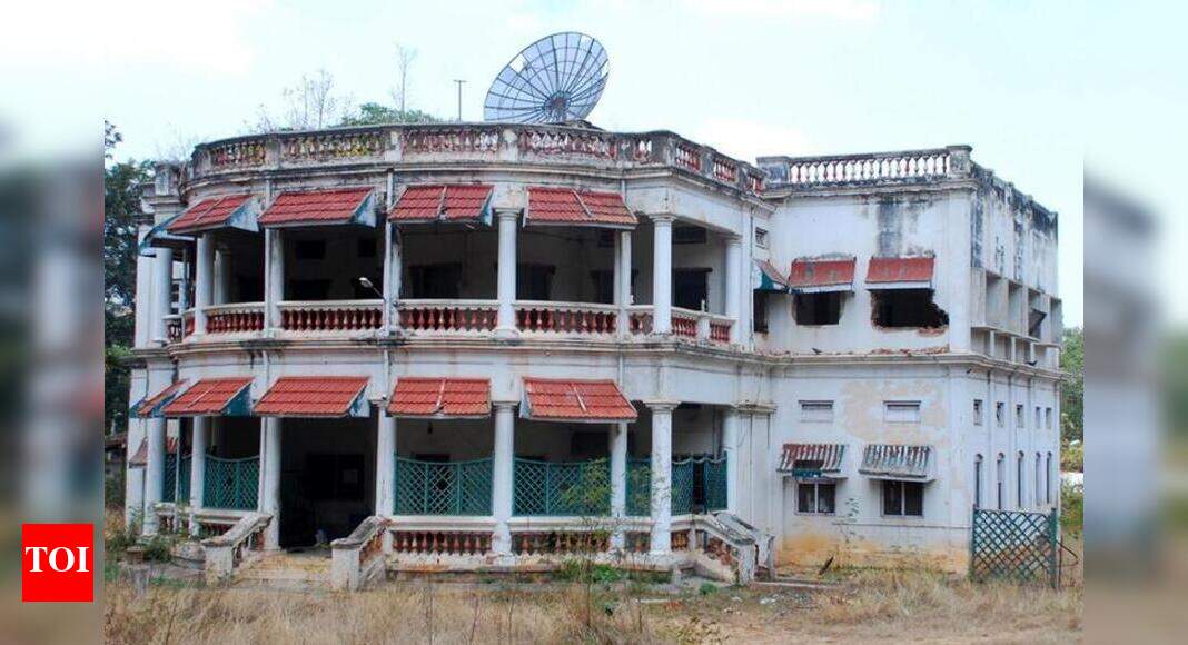 Ideal Jawa factory owner Irani’s heritage home in Mysuru razed | Mysuru ...