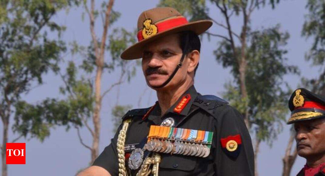 Army Chief presents President’s Colours to 2 battalions of Mahar ...