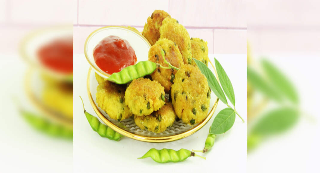 Veg Muthiya Recipe: How to Make Veg Muthiya Recipe | Homemade Veg ...