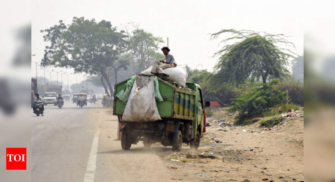 Nashik City: New garbage collection vans run on trial basis | Nashik ...