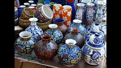 Gauhar Mahal: Visitors see hidden beauty of clay | Bhopal News - Times ...