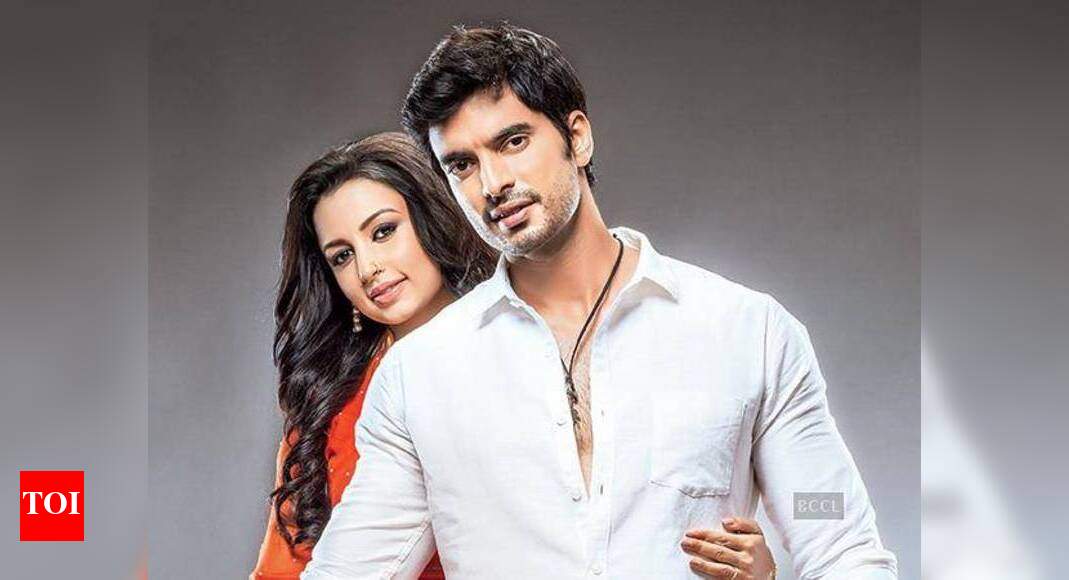 Dongri Ka Raja Plot Summary | Hindi Movie News - Times of India