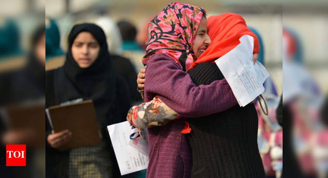 J&K govt orders mass promotion of students to next level - Times of India