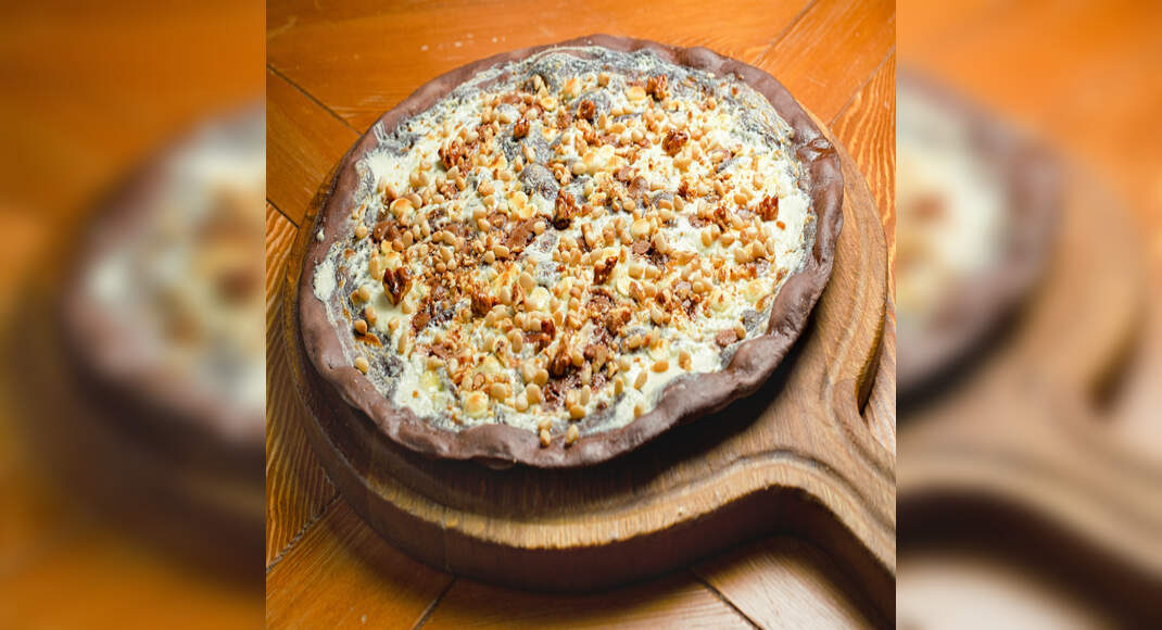 Chocolate Pizza Recipe: How to Make Chocolate Pizza Recipe | Homemade ...