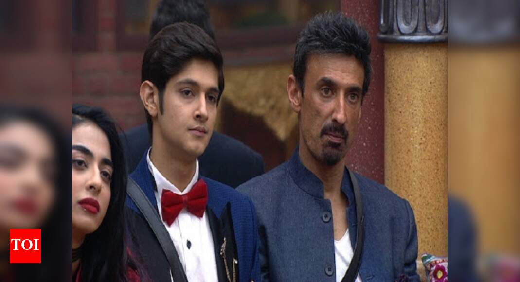 Bigg Boss 10: Rohan Mehra gets teary eyed after receiving a message ...