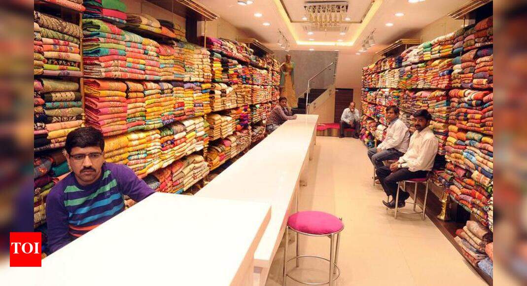 Shaadi season hot, business in knots | Delhi News - Times of India