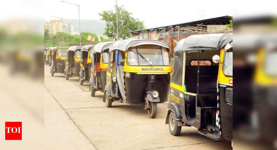 Autorickshaw drivers offer free rides to known passengers | Pune News ...