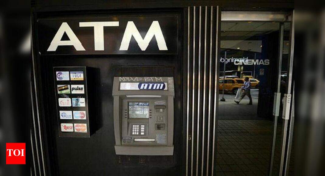 Now, SBI cash vans provide relief of Rs 1,000 to ATM card owners at ...