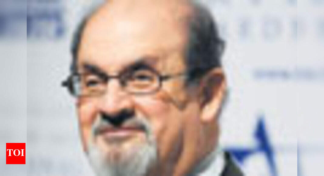 Indian, Pakistani writers love 'their own English' - Times of India