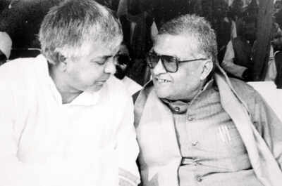 Fodder scam: SC slams Bihar ex-CM for ignoring notice | India News ...