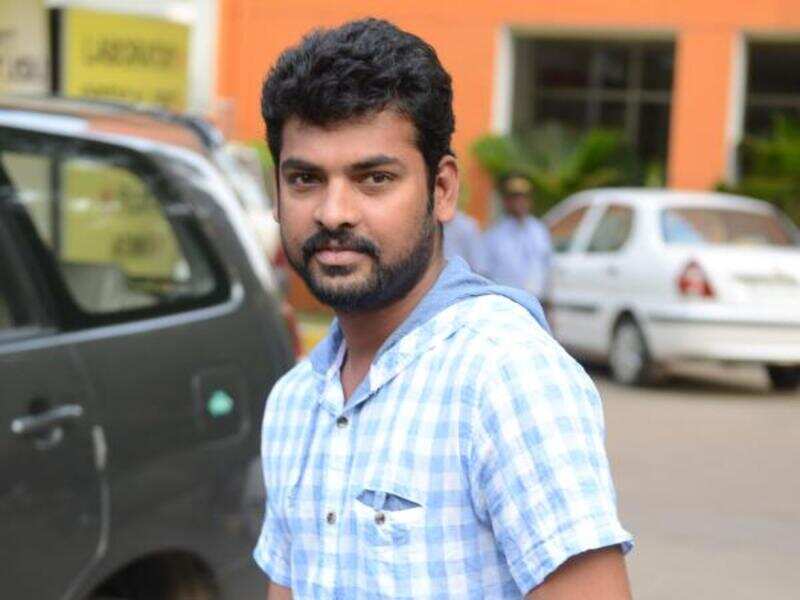 vemal sarkunam: Vemal, Sarkunam to join hands again | Tamil Movie News ...
