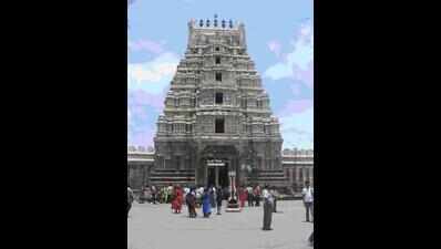 Chottanikkara Devi Temple: Locket sale: Chottanikkara devaswom staff ...