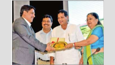Water Conservation: Jal Swavlamban project benefitted 42 lakh people ...