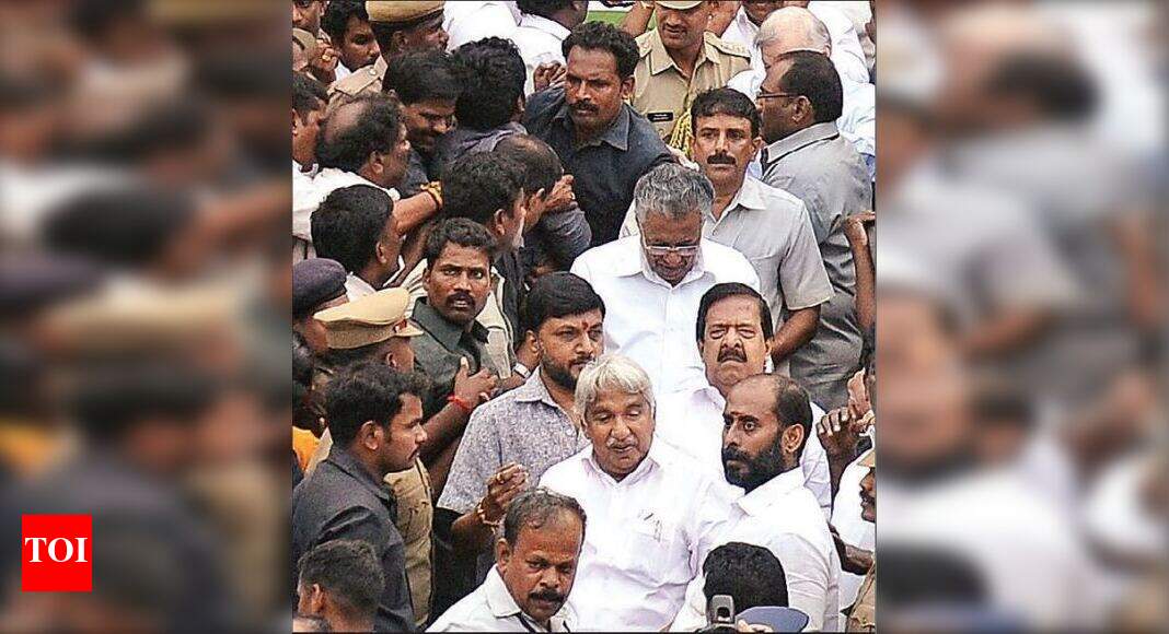 Kerala mourns Jayalalithaa's death | Thiruvananthapuram News - Times of ...