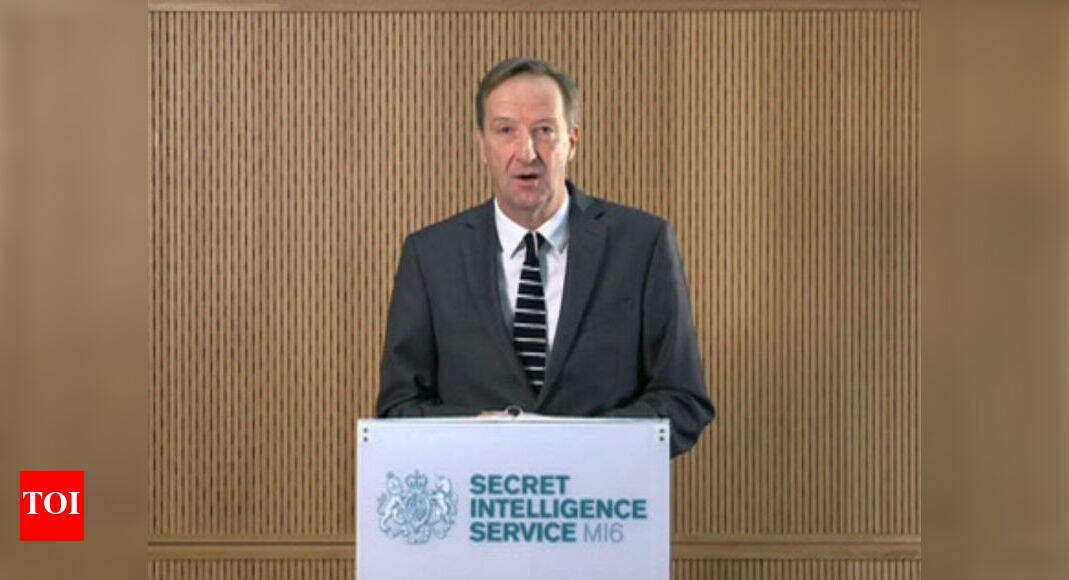 ISIS: British spies penetrating ISIS to thwart attacks: MI6 chief - Times of India