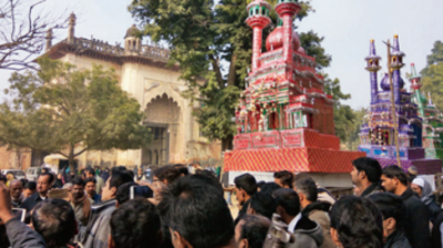 Diversity of devotees makes Mahmudabad’s ‘Aathveen’ procession ...