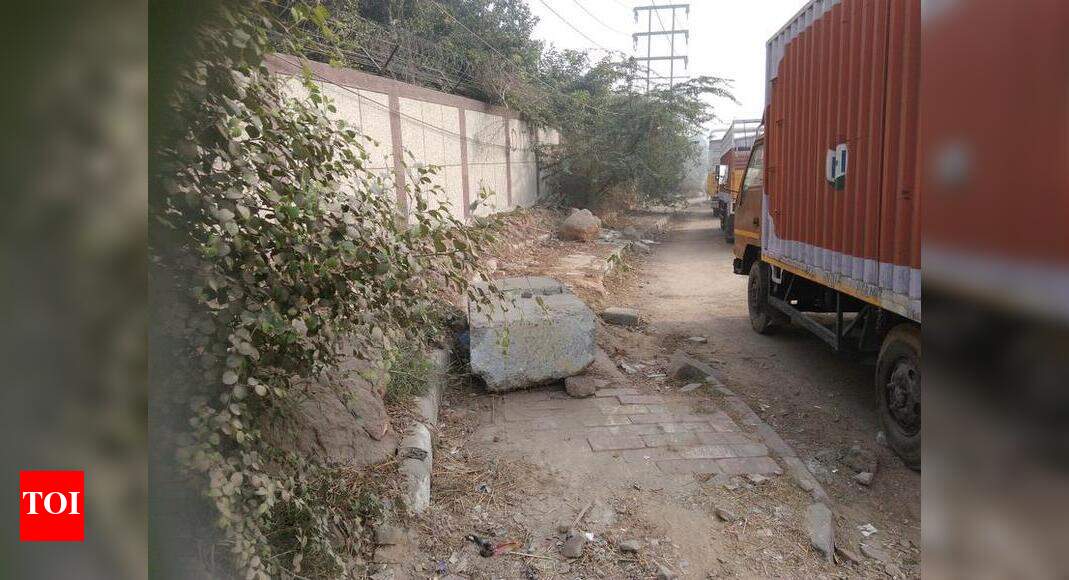 The case of the disappearing footpath - Times of India