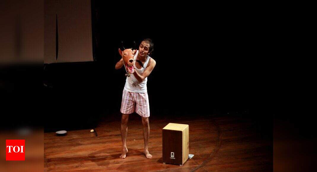 How Cow Now Cow completes 75 shows | Kannada Movie News - Times of India