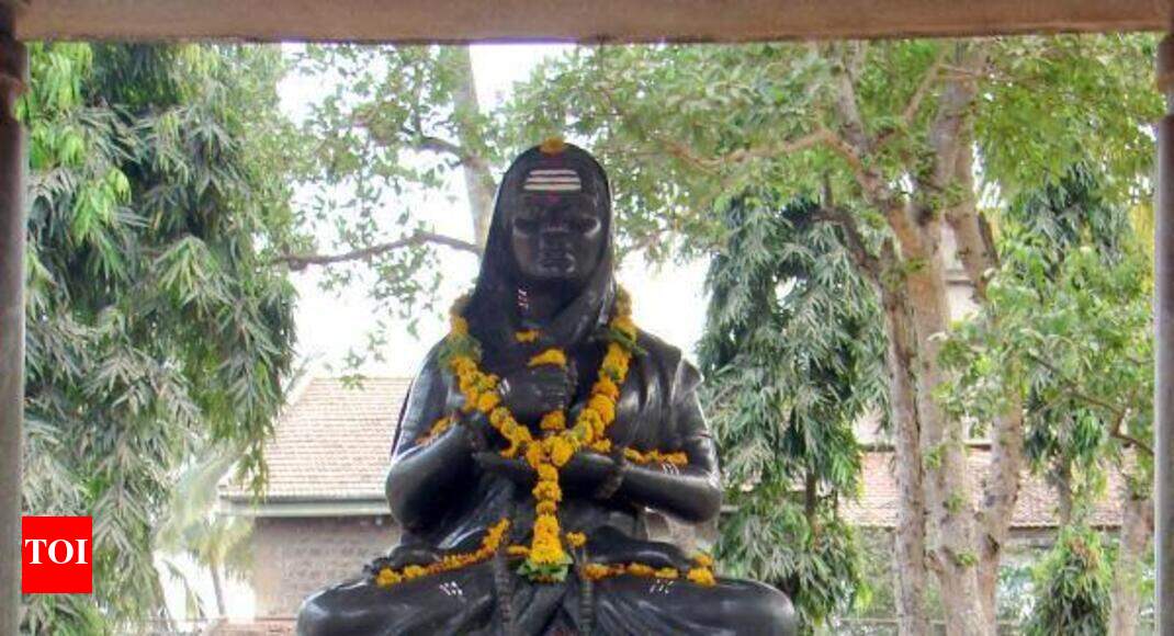 Demand for national monument tag to Chennamma’s tomb grows | Hubballi ...