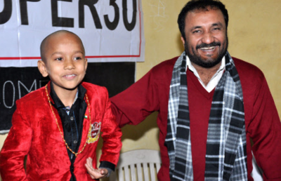 ‘Google Boy’ seeks blessing of Anand Kumar | Patna News - Times of India