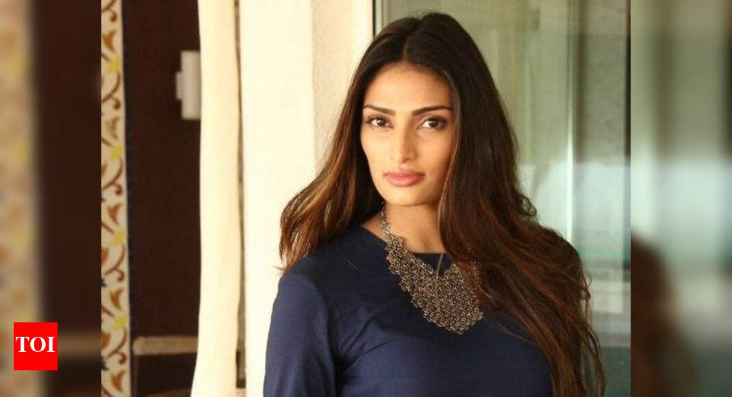 Athiya Shetty: I need to prove myself in Bollywood as an actor | Hindi ...
