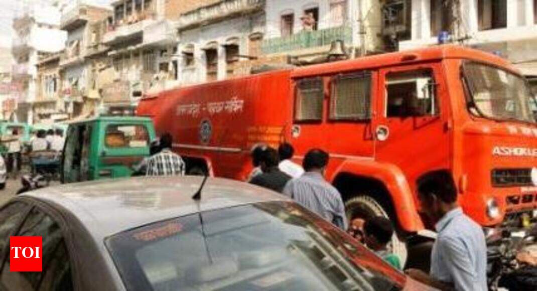 Fire tenders take 3 hours to douse blaze at Taloja chemical factory ...