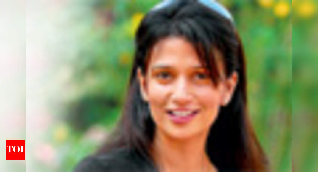 Aiyana is Leander's lucky charm:Rhea Pillai | Regional Movie News ...