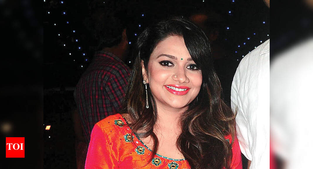 The X'mas I spent in London was special: Rimi Tomy | Malayalam Movie ...