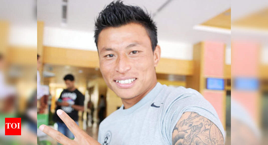 Jeje caps year with 'Player of Year' award | Football News - Times of India