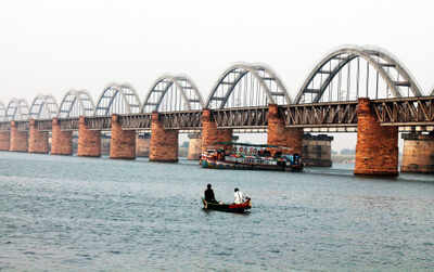Havelock Bridge to turn into tourist spot | Visakhapatnam News - Times ...