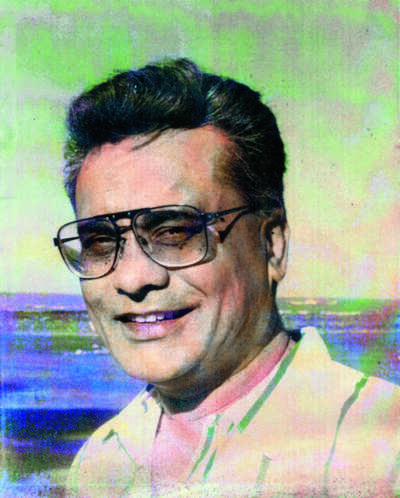 Mr. RAJU H. CHANDWANI - Times of India