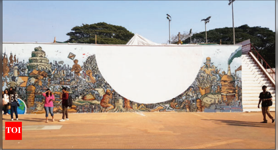 Modern Hanuman mural gives Mood Indigo the blues | Mumbai News - Times ...