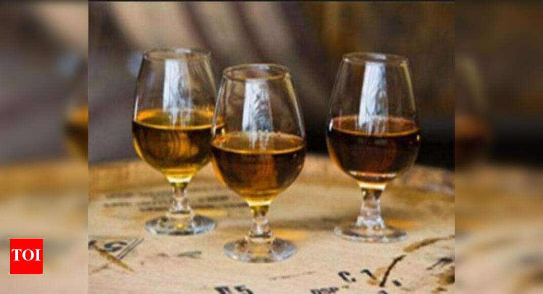 30 die after consuming toxic liquor in Pakistan - Times of India