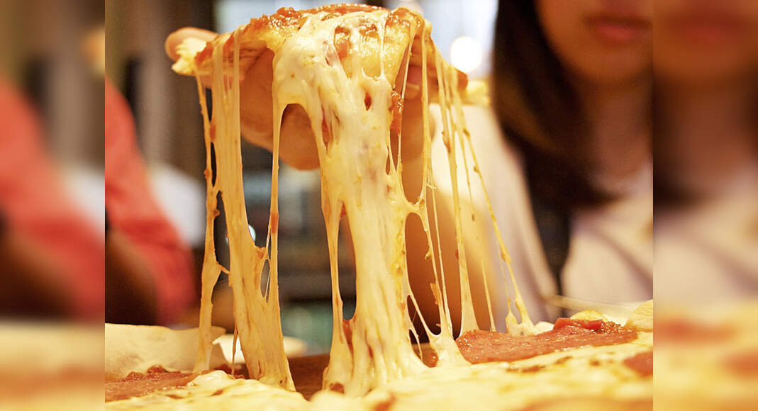 10 cheesiest pictures of 2016!