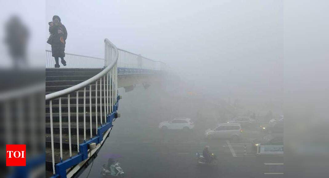 Heavy Smog In China: Heavy smog in large parts of China, over 150 ...