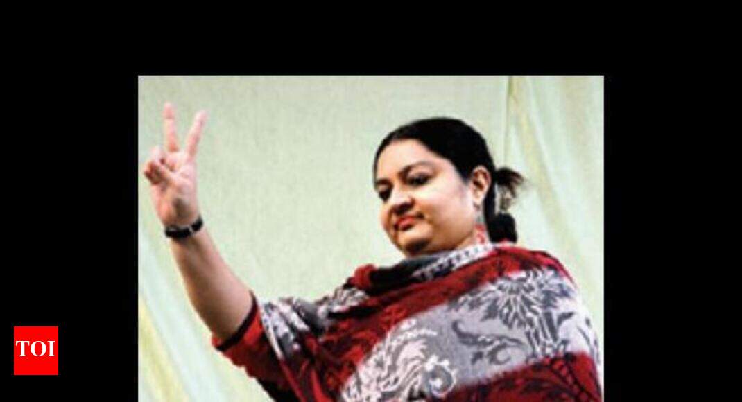 Deepa Jayakumar: Jayalalithaa's niece turns rallying point for party ...