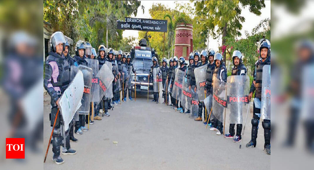 Vibrant Gujarat Summit-2017: Vibrant Gujarat Summit-2017: Police ...