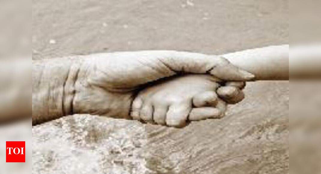 Help others to help yourself live longer - Times of India