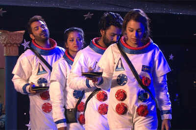 Bigg Boss 10: Manu and Nitibha’s fight during solar system task - Times ...