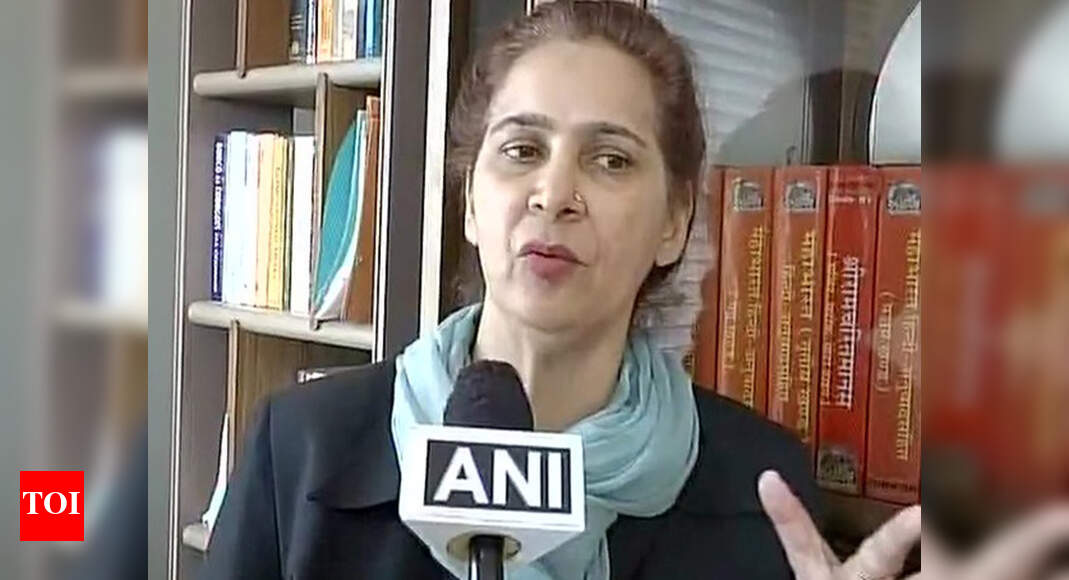 Navjot Singh Sidhu: One of us will contest elections: Navjot Kaur on ...