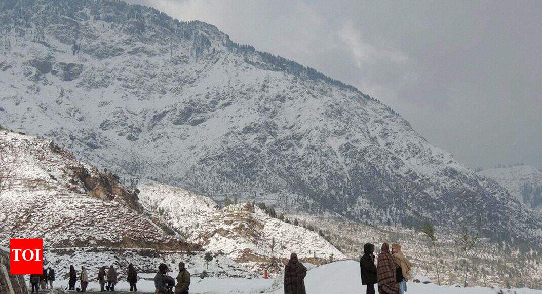 badrinath kedarnath: Badrinath, Kedarnath received snowfall | Dehradun ...