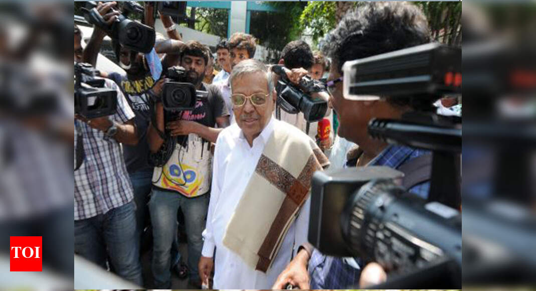 AIADMK: I convinced MGR against merging AIADMK with DMK, says Panruti S ...