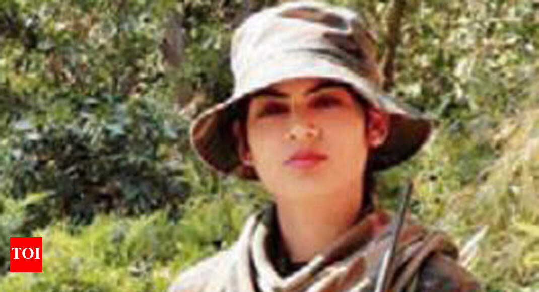 CRPF: CRPF's 1st woman officer in Bastar turns role model for tribal ...