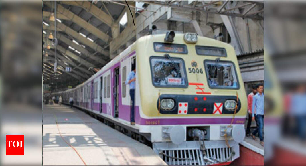A touch of Mumbai on Bengal's local trains | Kolkata News - Times of India