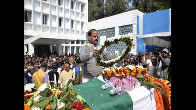 Anil Murmu: Anil Murmu buried with full state honours | Ranchi News ...