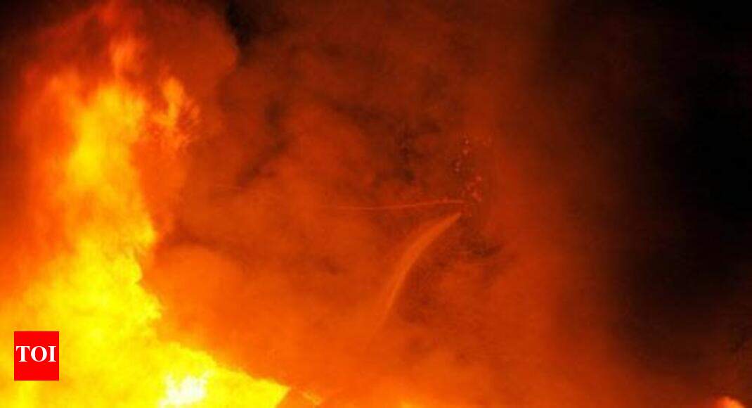 Chakala: Fire at Chakala hotel, 40 rescued | Mumbai News - Times of India