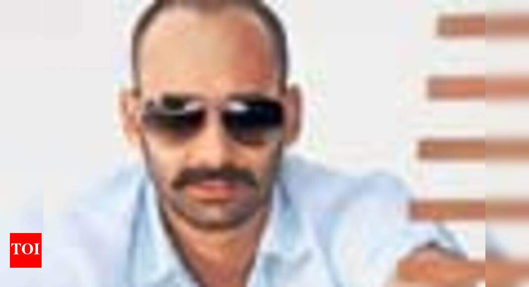 Rahul Aggarwal gets addicted | Hindi Movie News - Times of India