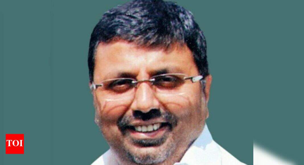 Nishikant Dubey: BJP MP bats for privilege motion against PAC chief | India News - Times of India