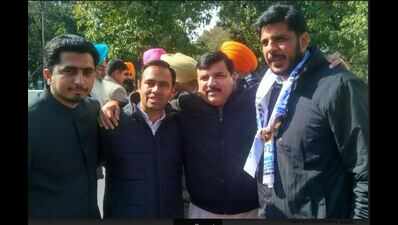 PU senator Gill joins AAP | Chandigarh News - Times of India